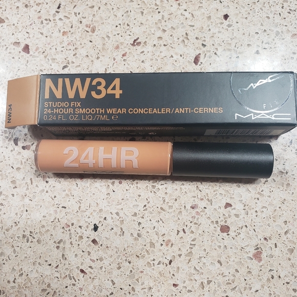 MAC Cosmetics | Makeup | New Mac Nw 34 Studio Fix 24 Hr Smooth Wear ...